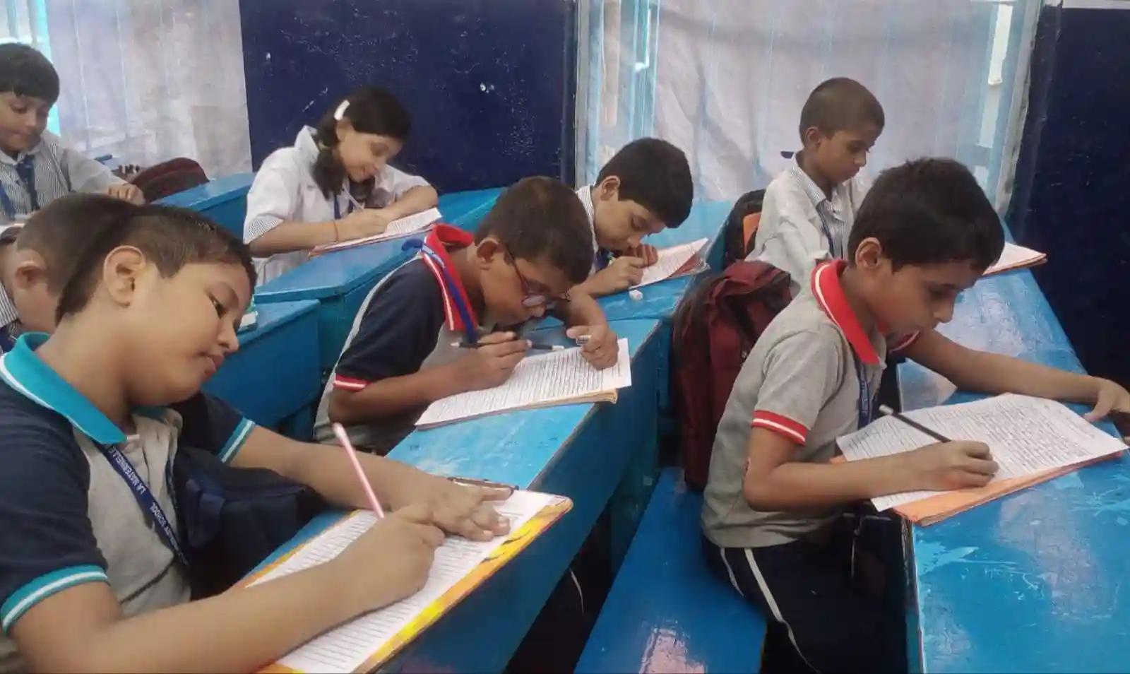La Maternelle Primary & High School, Gariahat Photos