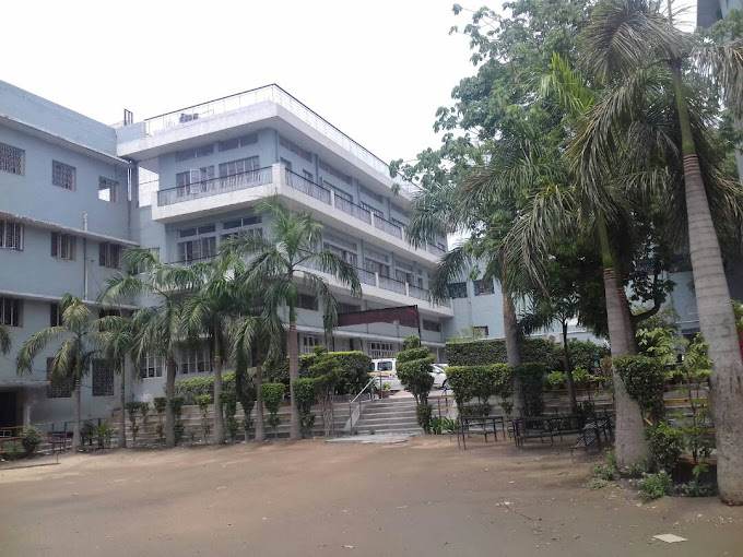 DAV Model School (DMS), Neeti Bagh Photos