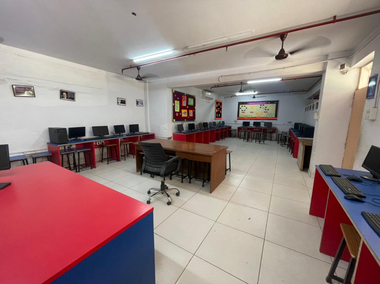 Deep Public School, Vasant Kunj Photos