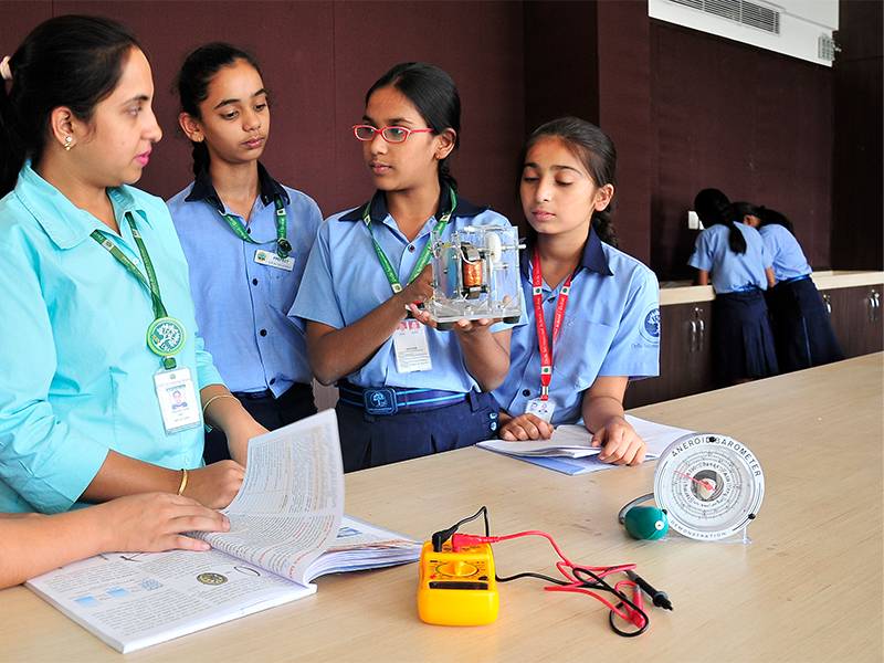 MRG School (MGR), Sector 3,Rohini Photos