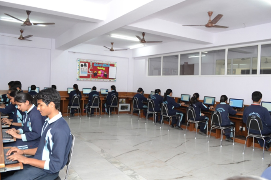 Gitarattan Global School (GJPS), Sector 7,Rohini Photos