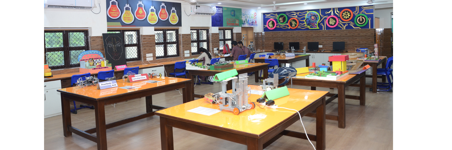 Darbari Lal DAV Model School, Pitampura Photos