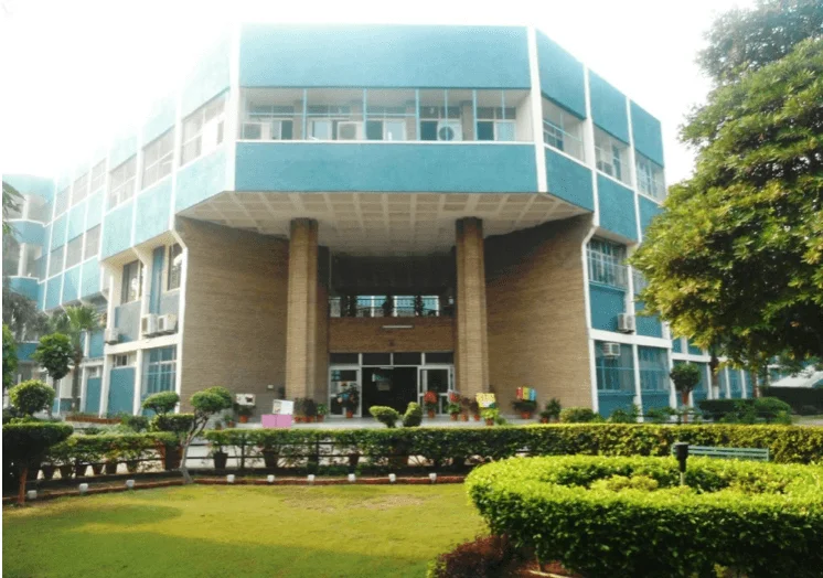 Jaspal Kaur Public School (JKPS), Shalimar Bagh Photos