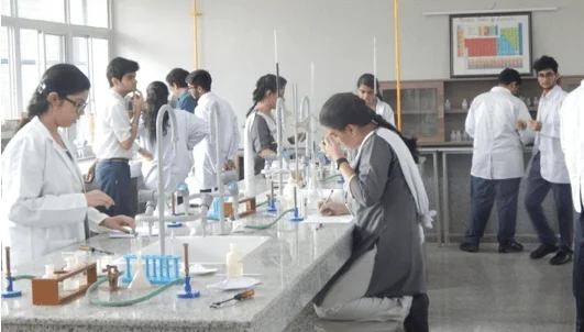 Jaspal Kaur Public School (JKPS), Shalimar Bagh Photos