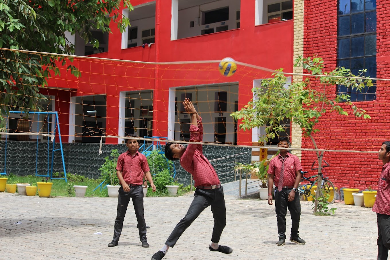 Hansraj International School, Sultanpuri B Block Photos