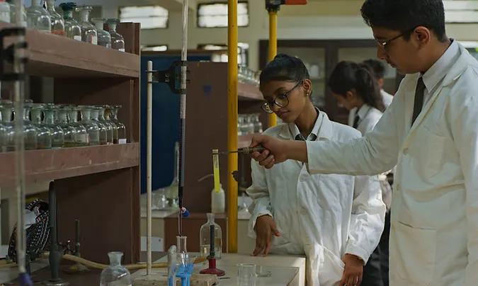 Mira Model School (MMS), Janakpuri Photos