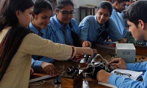 Mira Model School (MMS), Janakpuri Photos