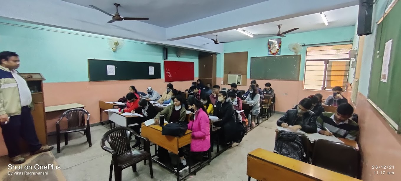 St. Joan's Convent School, Lodhi Colony Photos