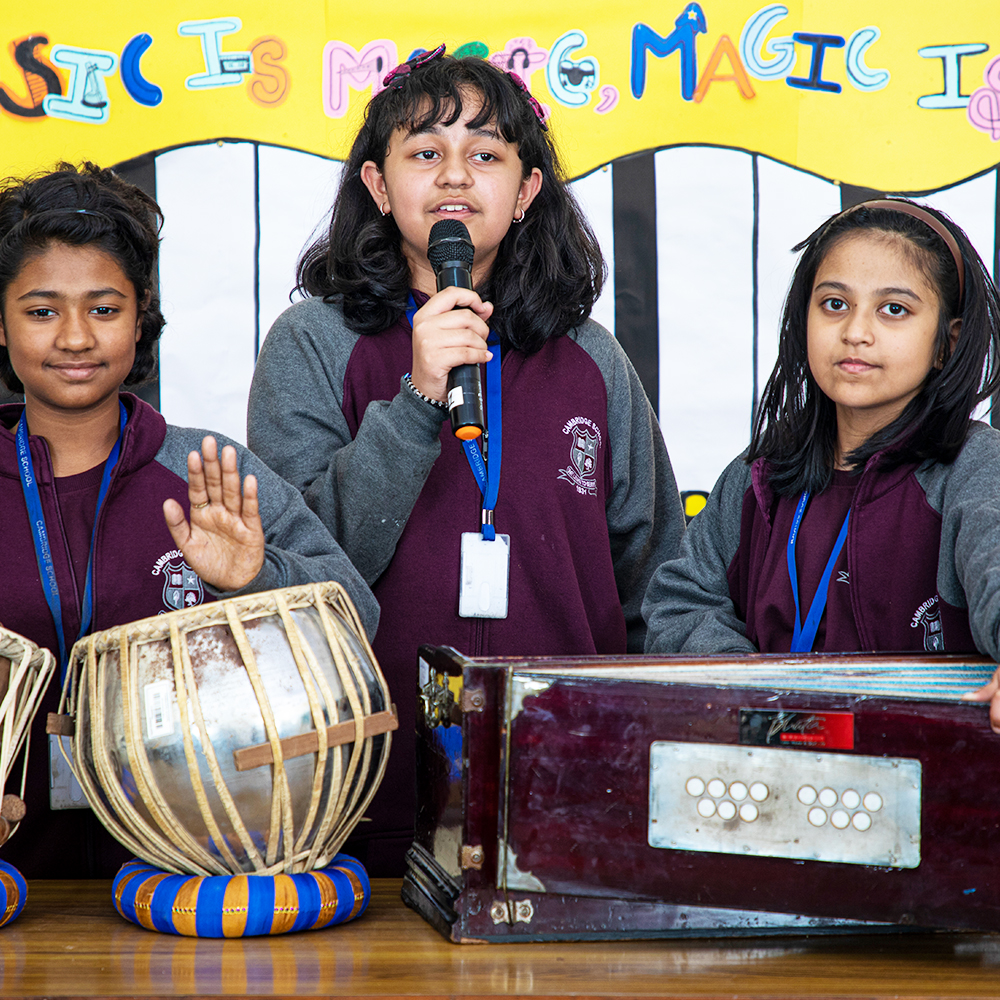 Cambridge School, Vinobapuri Photos