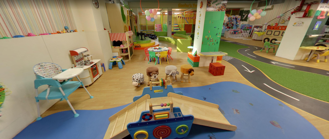 Excelsior American School (EAS), DLF Phase I Photos