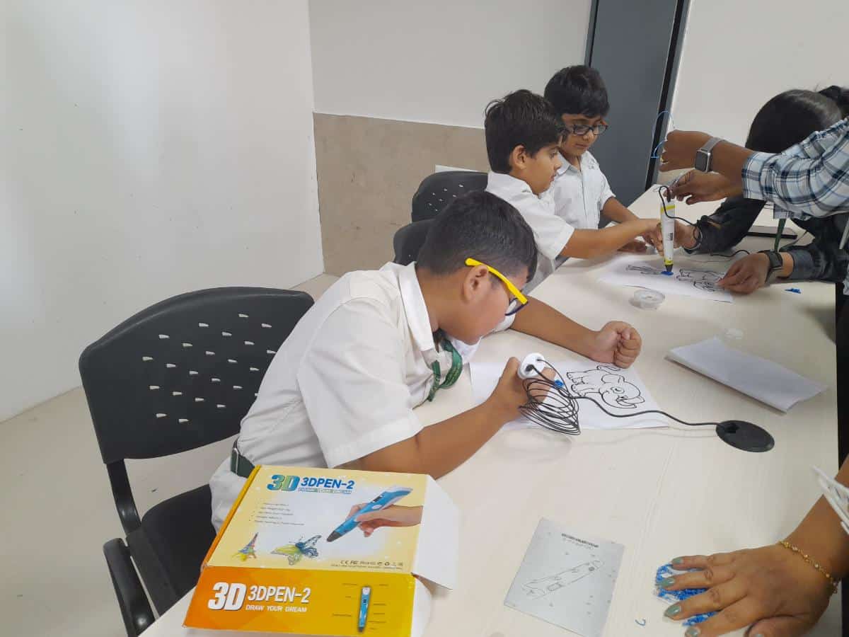 Delhi Public School (DPS), Sector 67A Photos