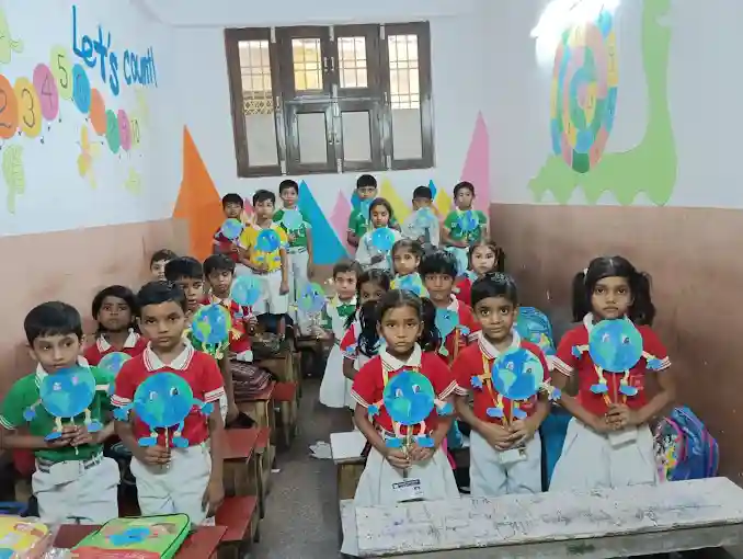 Sunlight Public School, Noida Fees Structure
