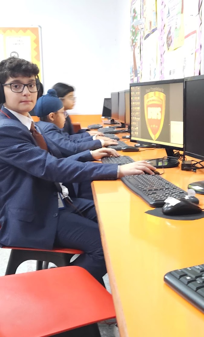 Boston World School (BWS), Undri Photos