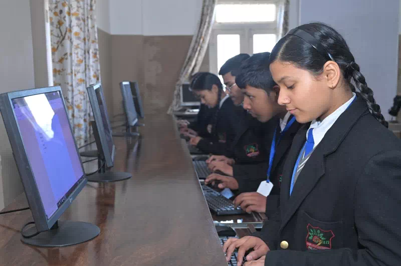 Gyan Einstein International School, Dehradun Photos