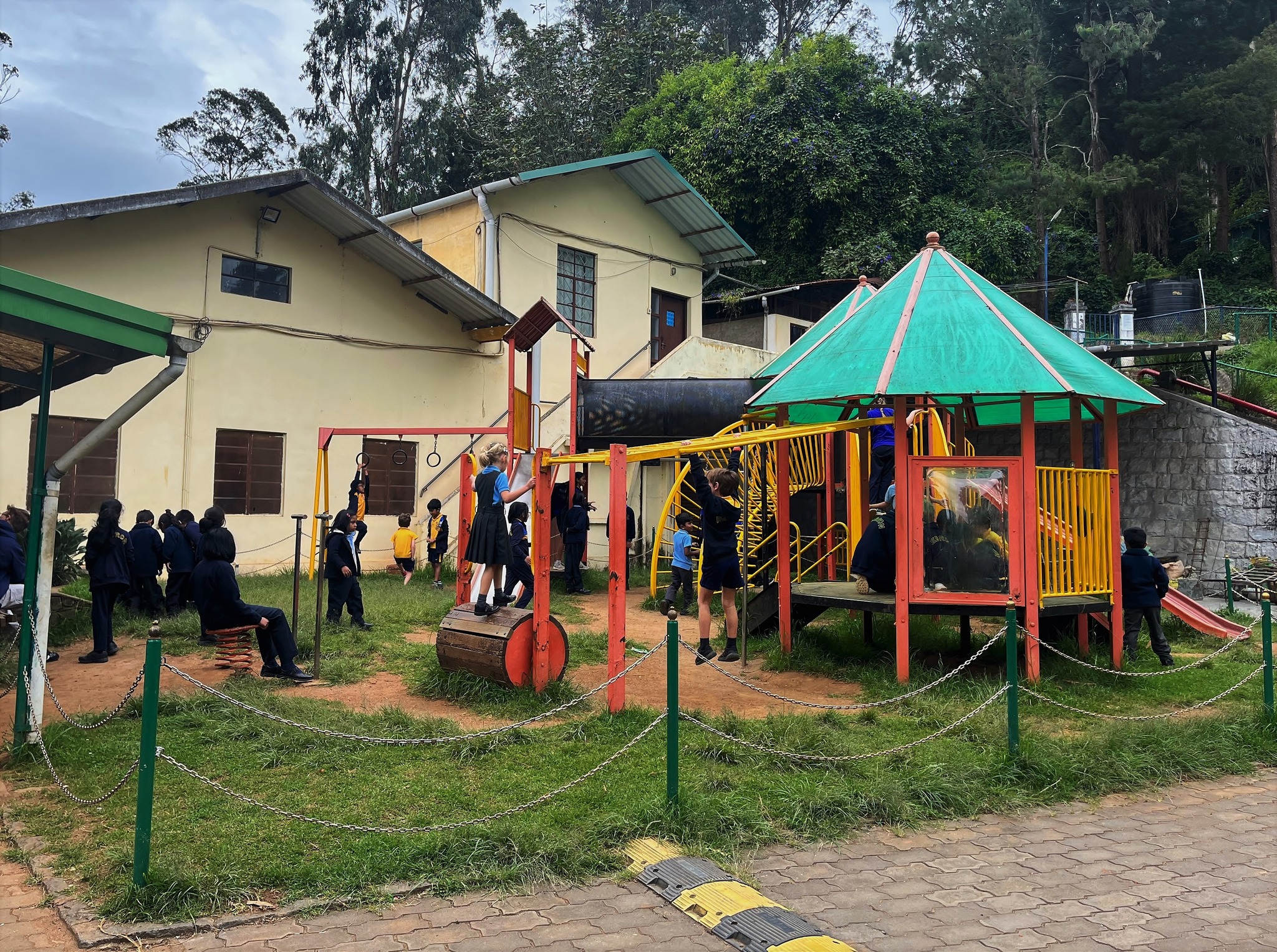 Hebron School, Ooty Photos