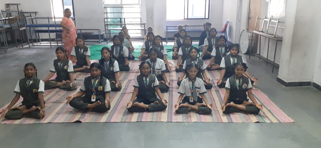 Queens Global School, Kavadi Guda Photos