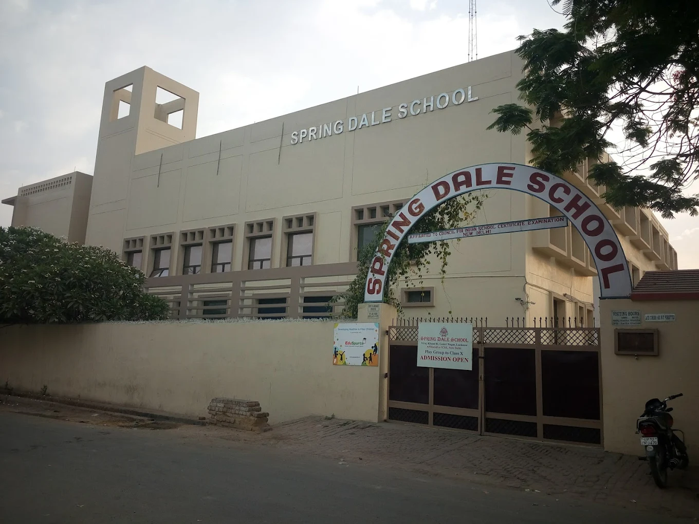 Spring Dale School, Lucknow Fees Structure
