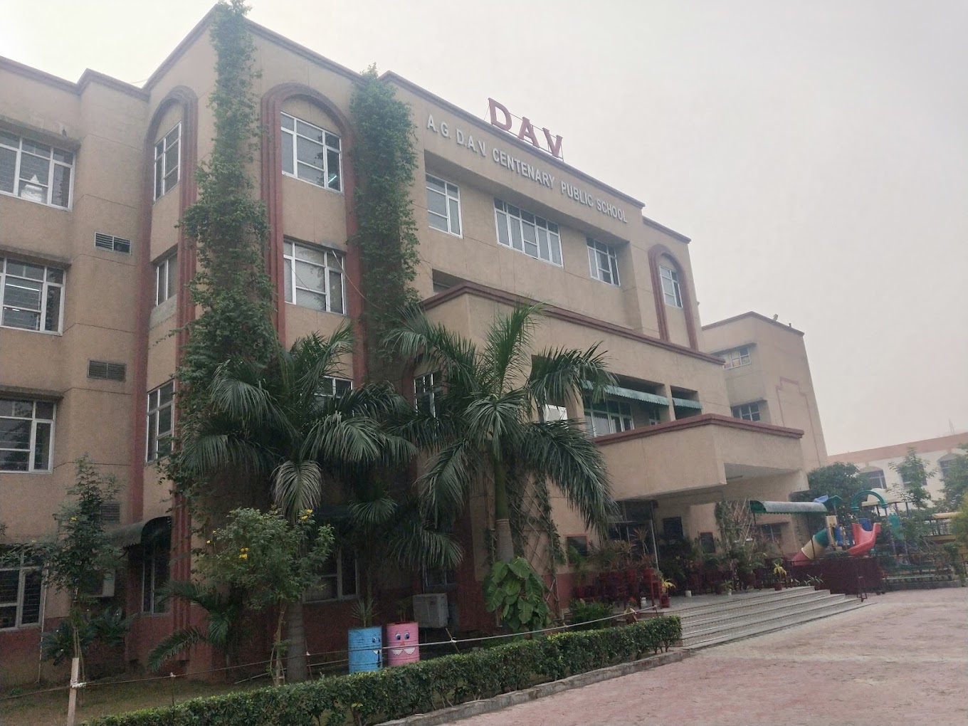 Arvind Gupta DAV Centery Public School, Delhi Fees Structure
