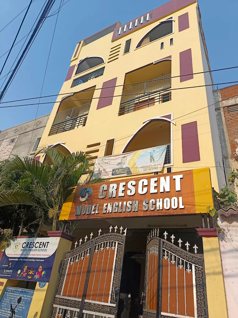 Crescent model english school, Riyasat Nagar, Hyderabad