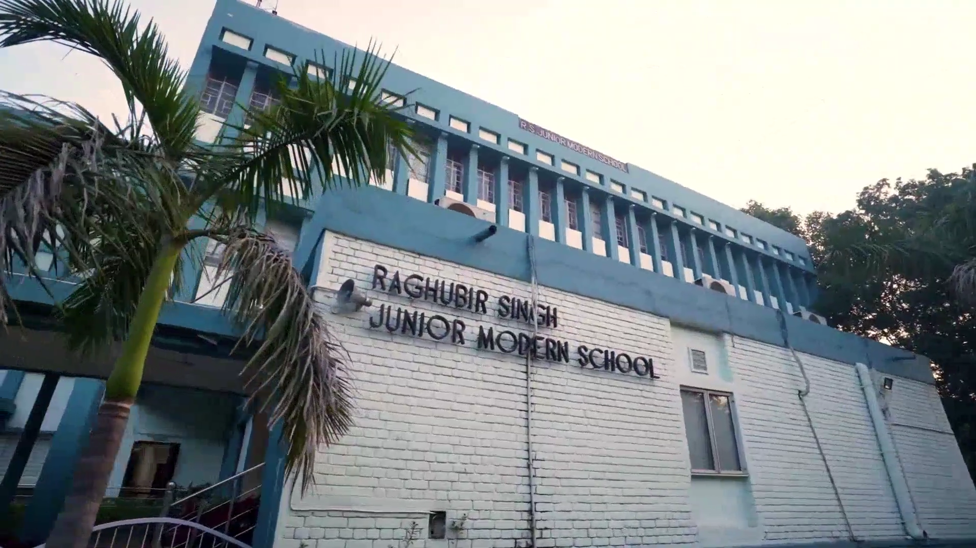 Raghubir Singh Junior Modern School (RSJMS), Humayun Road, Delhi