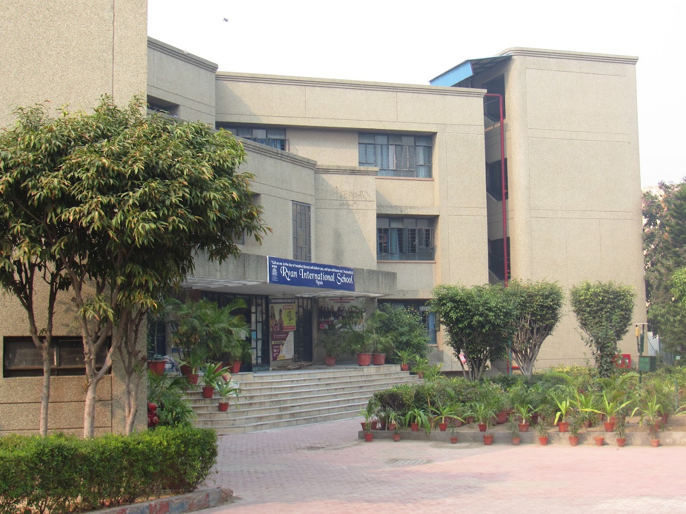 Ryan International School, Noida Fees Structure