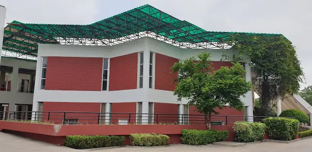 Choithram School, Indore Fees Structure