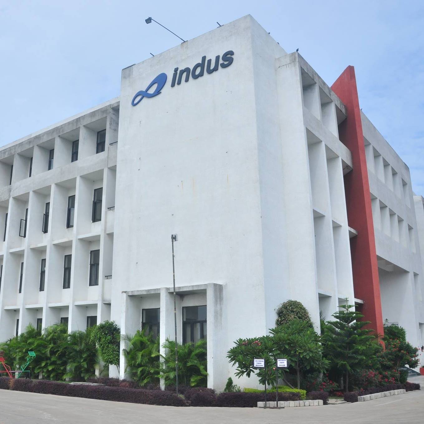 Indus World School, Chhawani, Indore