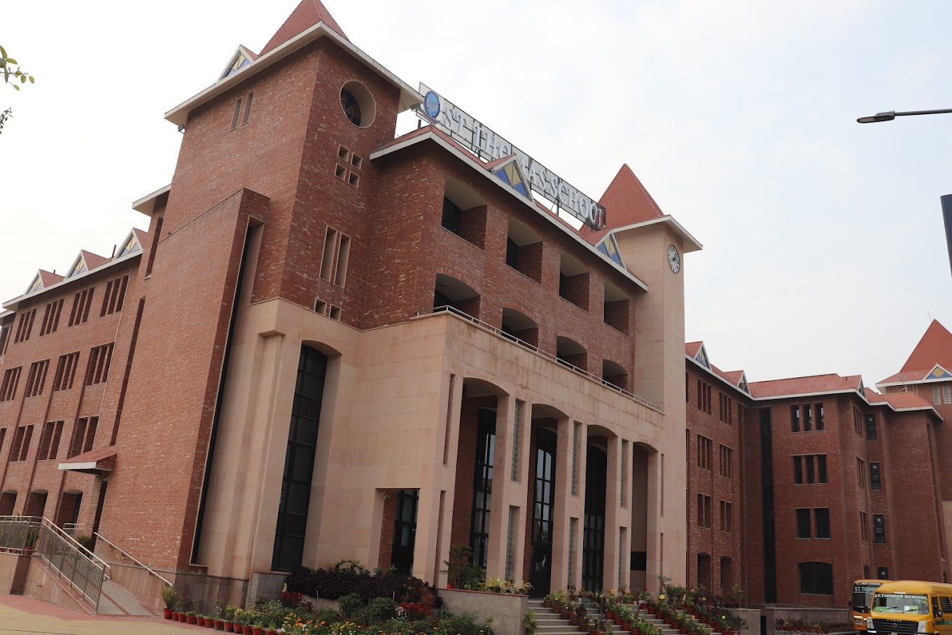 St. Thomas School, Indraprastha Yojna, Ghaziabad