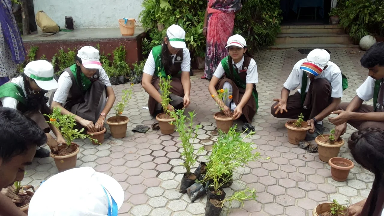 Shishu Sadan High School, Masab Tank Photos