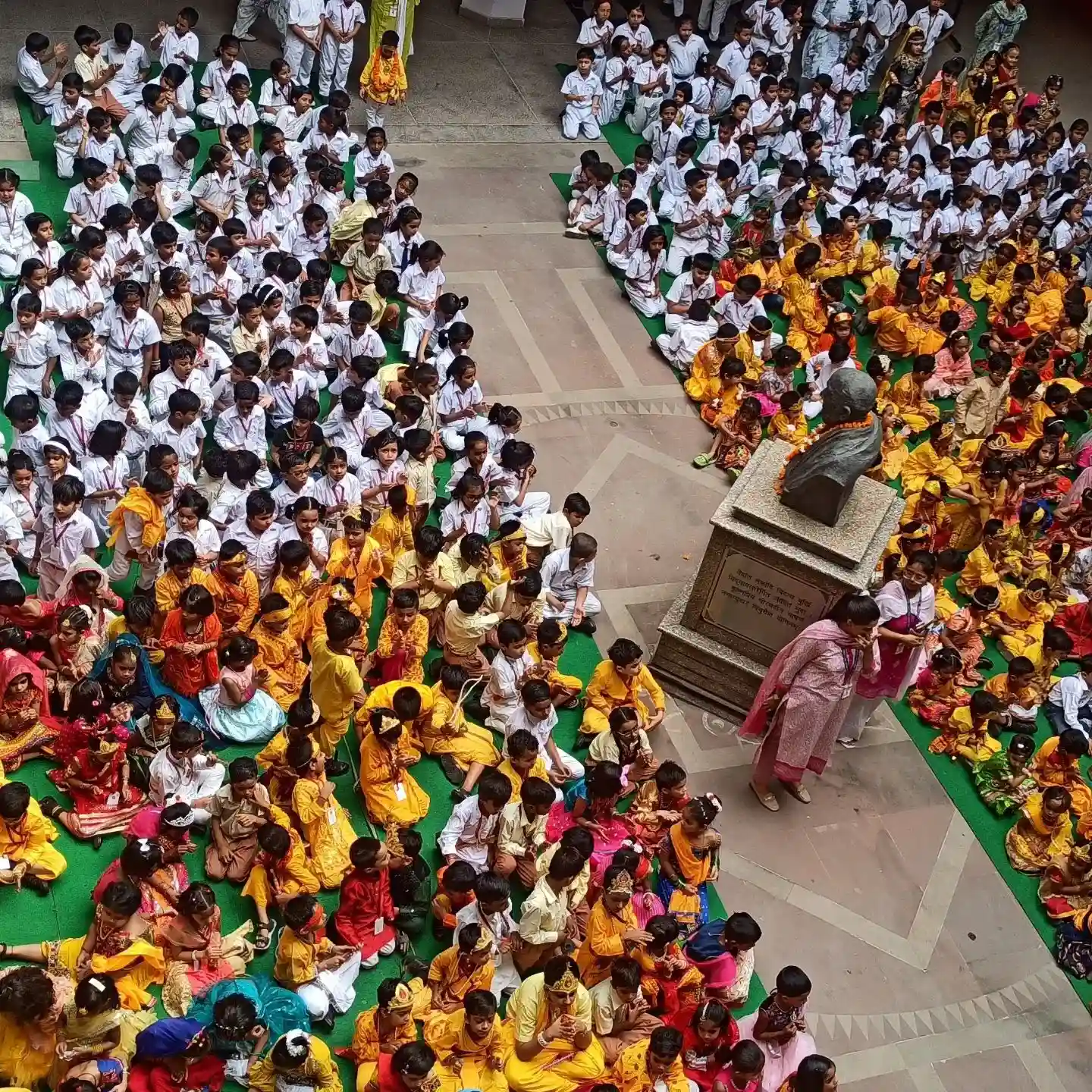 Poorna Prajna Public School, Vasant Kunj Photos
