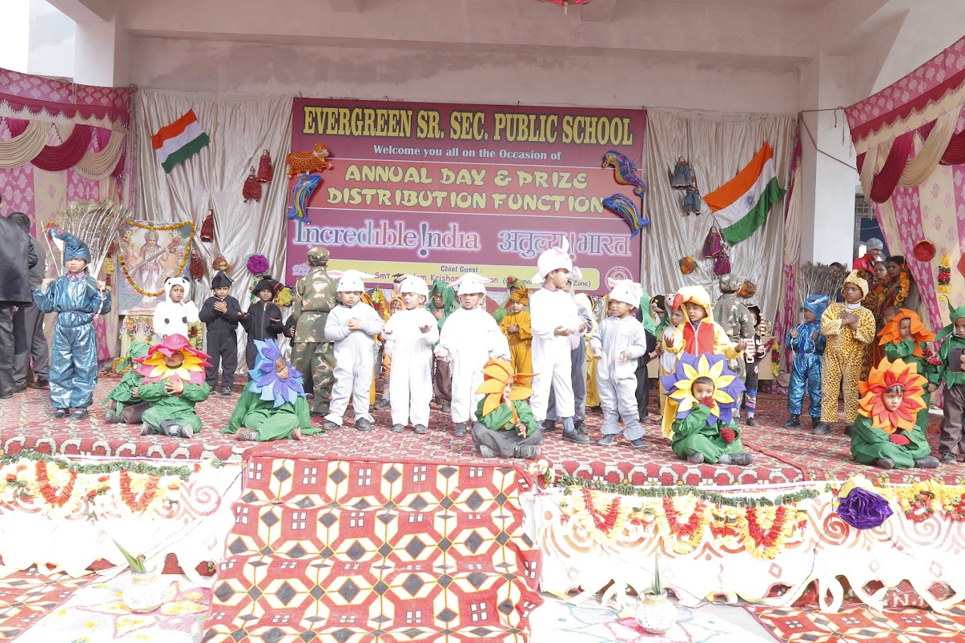 Evergreen Public School, Jharoda Kalan Photos
