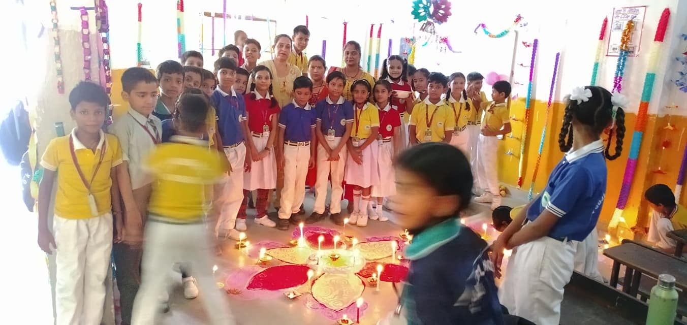 Fouji Model School, Mahavir Enclave Photos