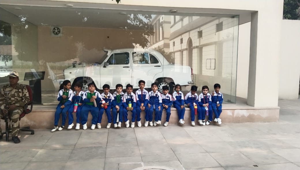 Holy Trinity Church School, Sihani Road Photos