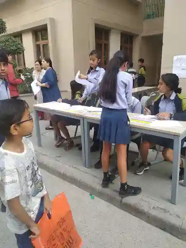 Shiv Nadar School (SNS), Sector 168 Photos