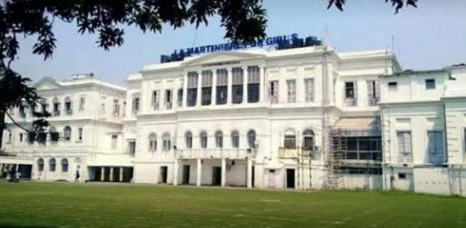 La Martiniere Girls School, Elgin Photos