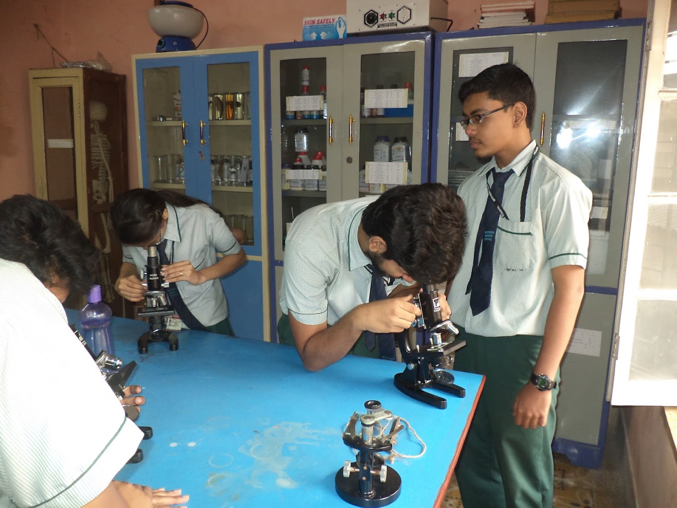 Mothers Mission School (MMS), Behala Photos