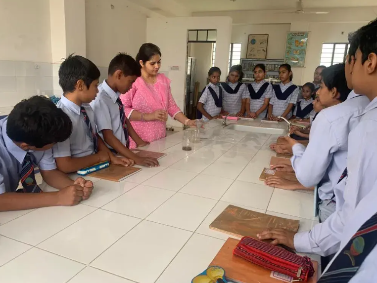 B R Birla Public School, Gopal Bari Photos