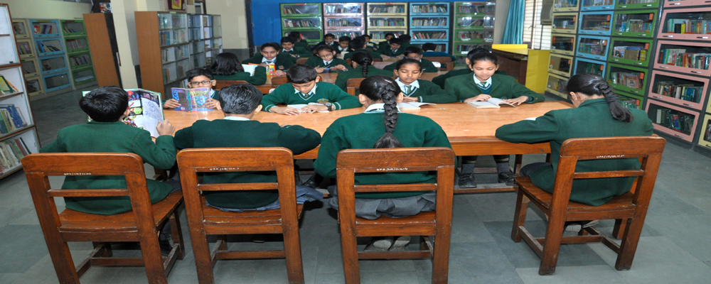 Universal Public School (UPS), Preet Vihar Photos
